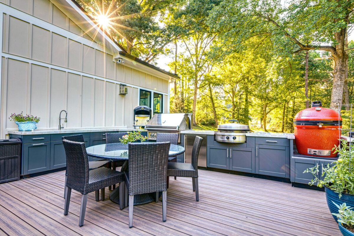 Rooftop Outdoor Kitchen | Skyline Views & Stylish Design